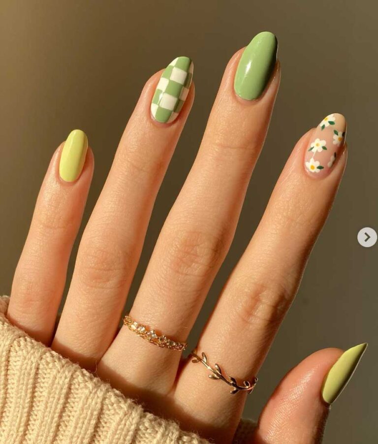 Ideias de Unhas Decoradas Verdes para uma Manicure Natural & Chique ...