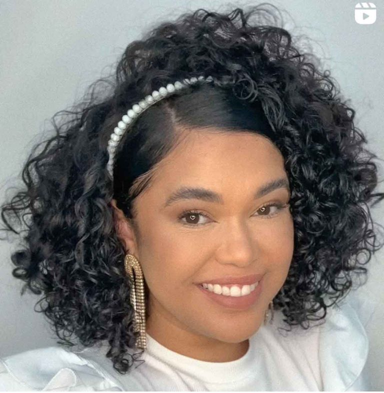 Ideias de Penteado em Cabelo Cacheado Curto (Casual, para Casamento ...
